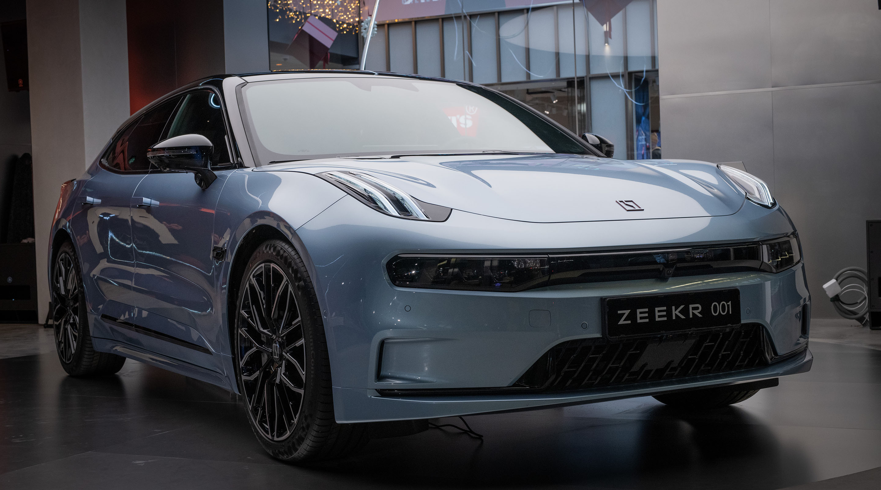 ZEEKR nu i Gallerian - ett elbilsmärke i premiumsegmentet | GALLERIAN